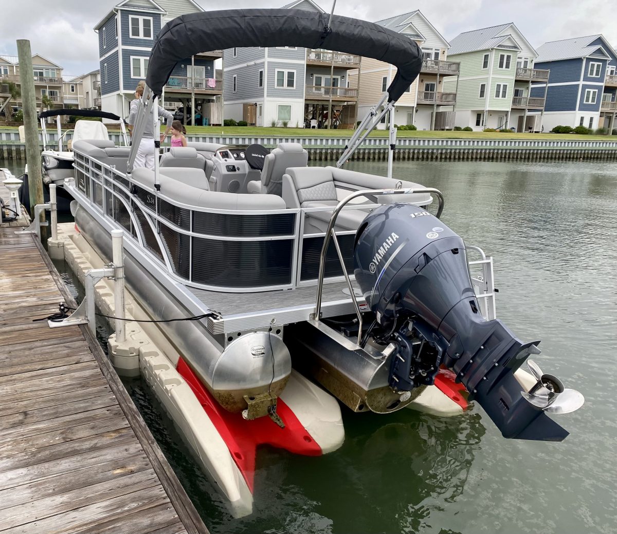 Pontoon Port - Float Lifts